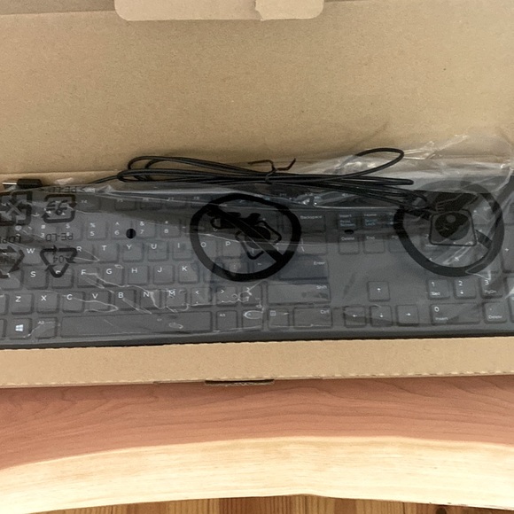 Dell | Computers, Laptops & Parts | New Dell Wired Usb Keyboard | Poshmark